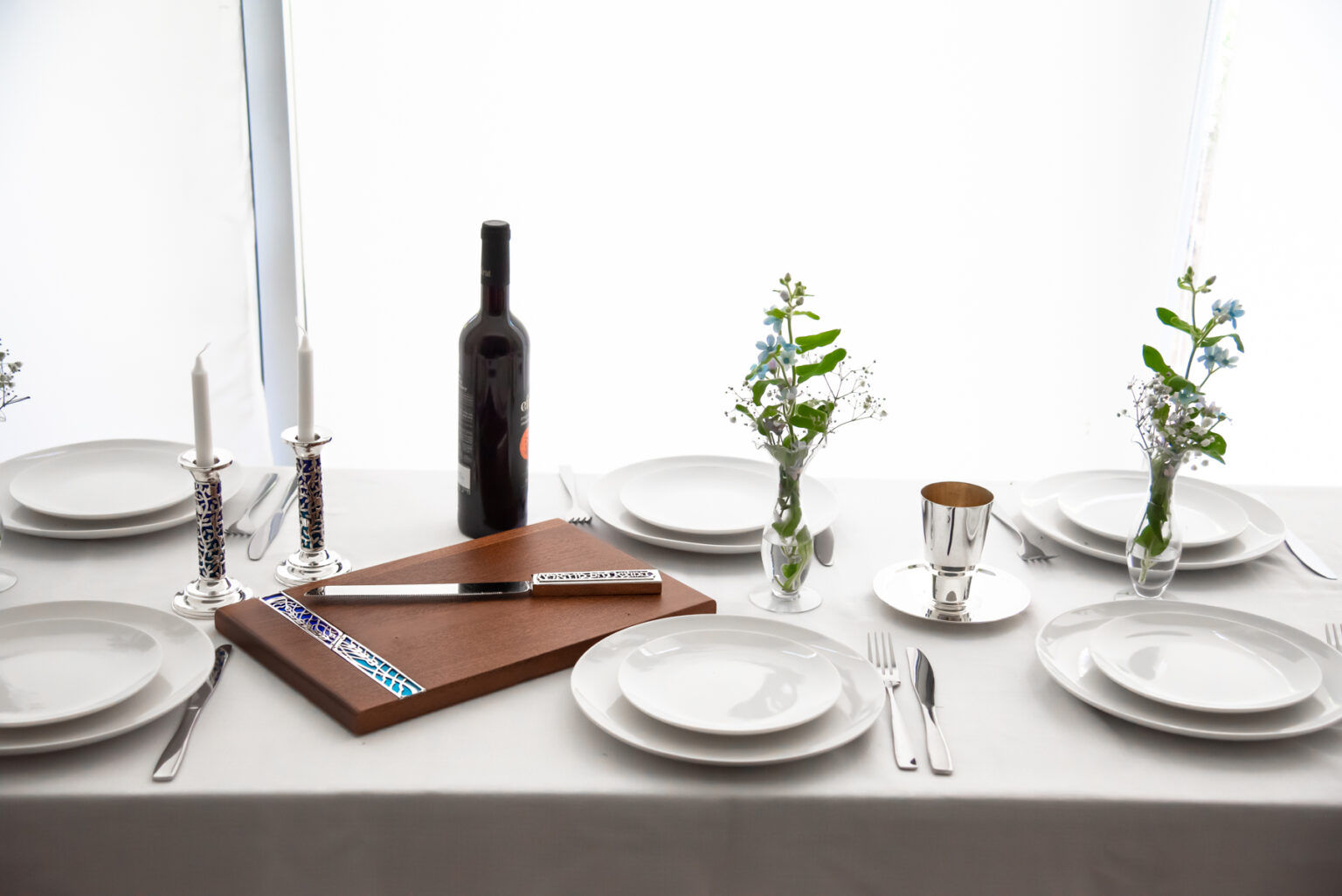 What Is Shabbat Dinner, and How Do I Serve Shabbat Dinner? - Israel ...